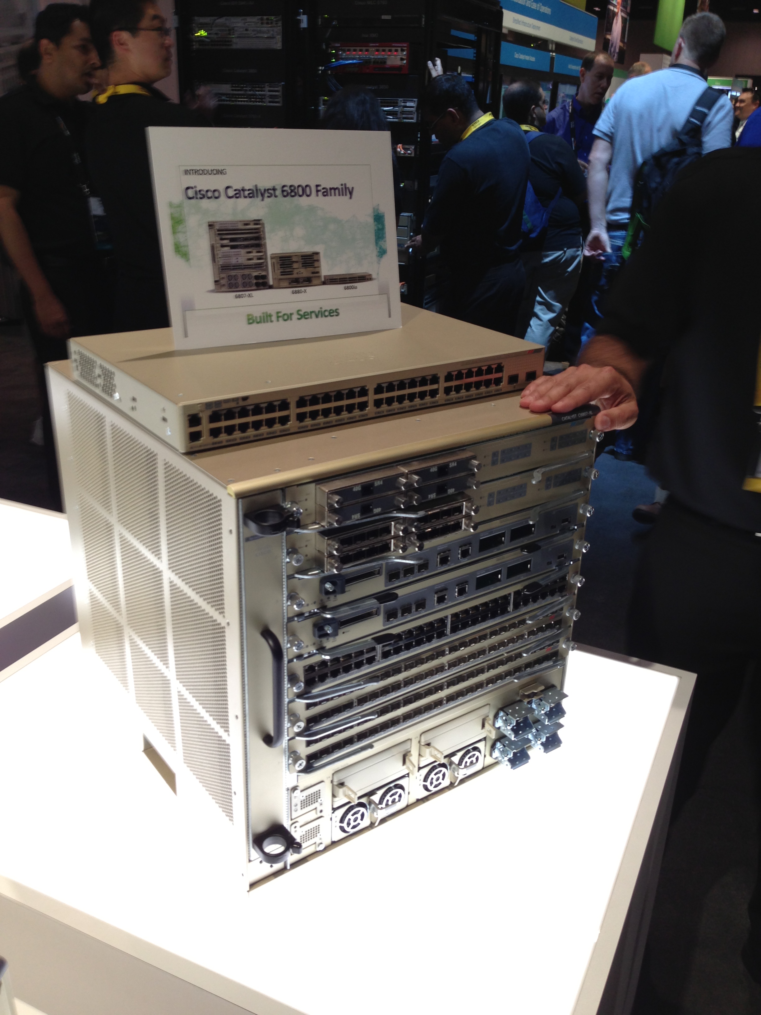 Cisco Catalyst 6800 Series Switches - Mostly NetworksMostly Networks